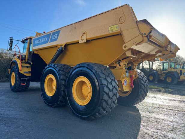 Volvo A25G Articulated Haulier - Machinery Movers